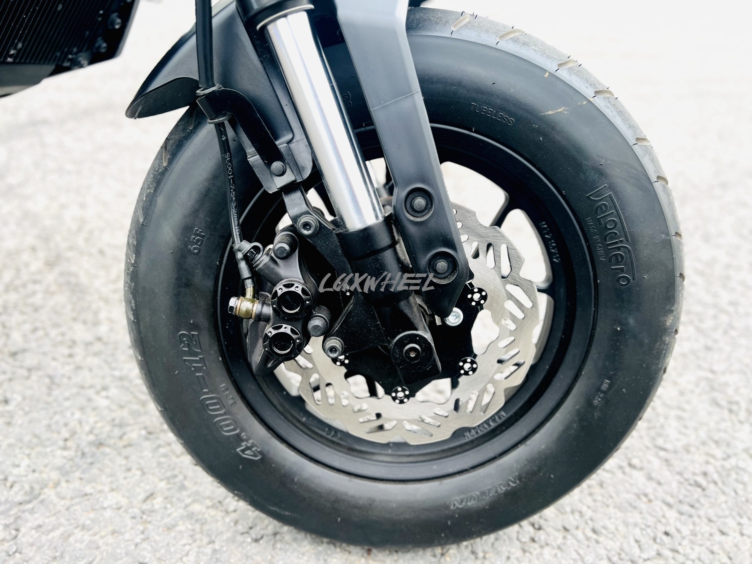 Электромотоцикл Velocifero Jump :: Velocifero :: Электромотоциклы